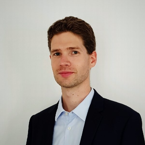 David ZETLMEISL (ECL 2009) Directeur Energy Management & Sales chez ...
